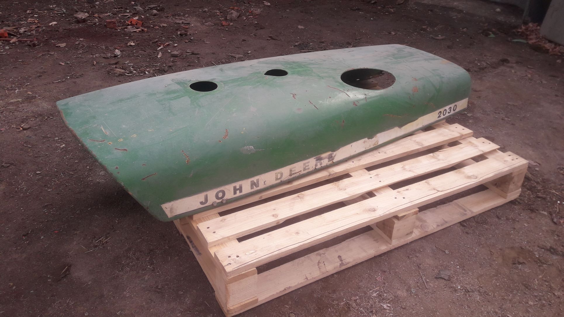 John Deere 2030 motorkap | Deroo landbouwmachines